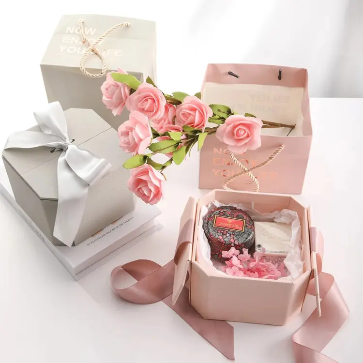 Custom Personalized Wedding Products - Pink Gift Boxes | MC Package
